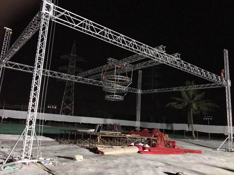 How Does A Concert Scaffolding Truss System Ensure Safety at Large Venues? - China Manufacturers ...