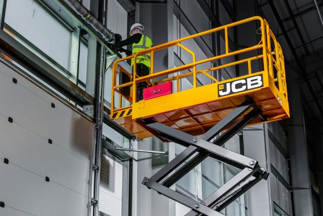 How Easy Is It To Operate The JCB Motorized Scaffolding System? - China ...